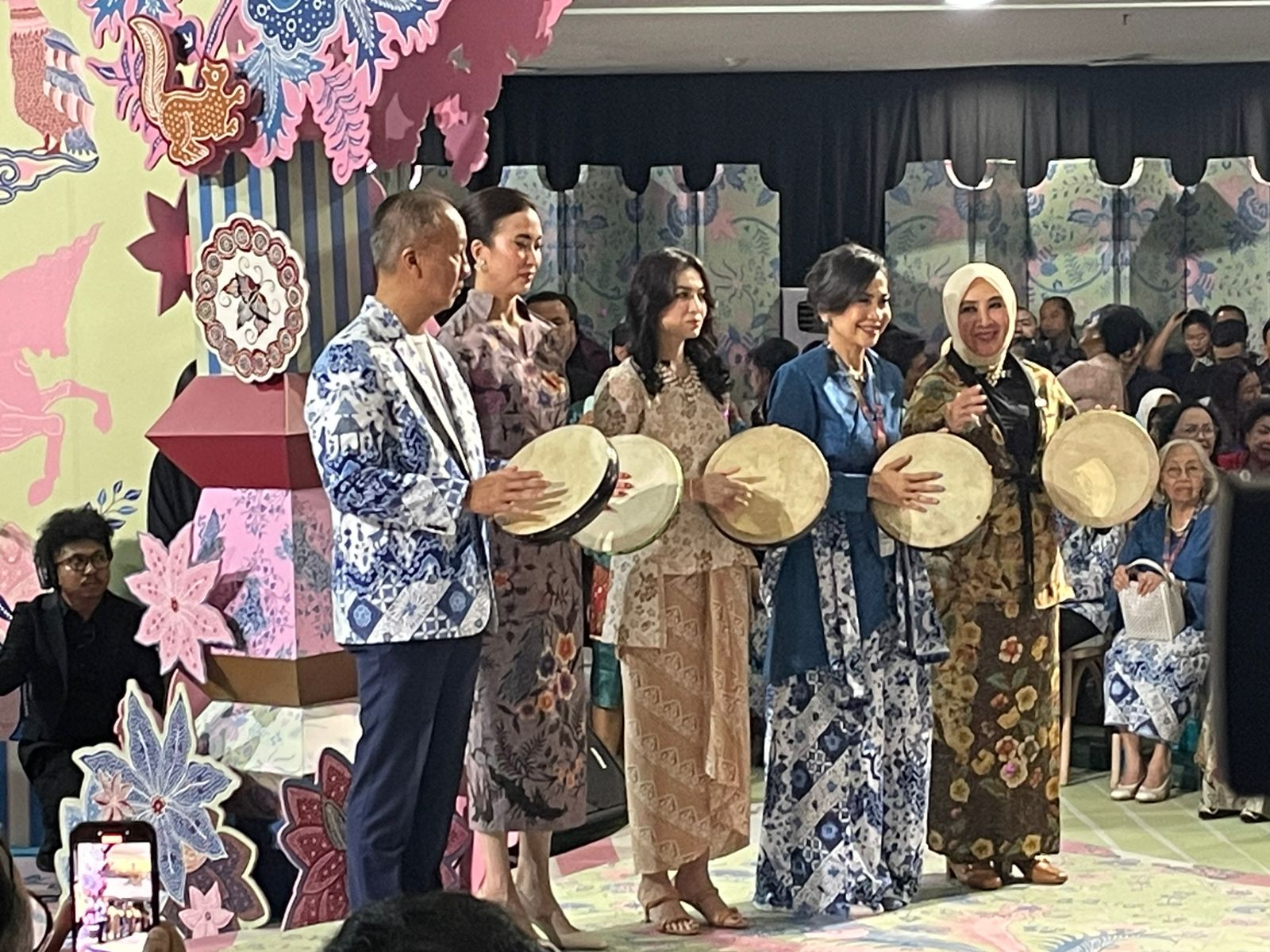 Gelar Batik Nusantara 2025; Merayakan Warisan, Menghidupkan Batik di ...